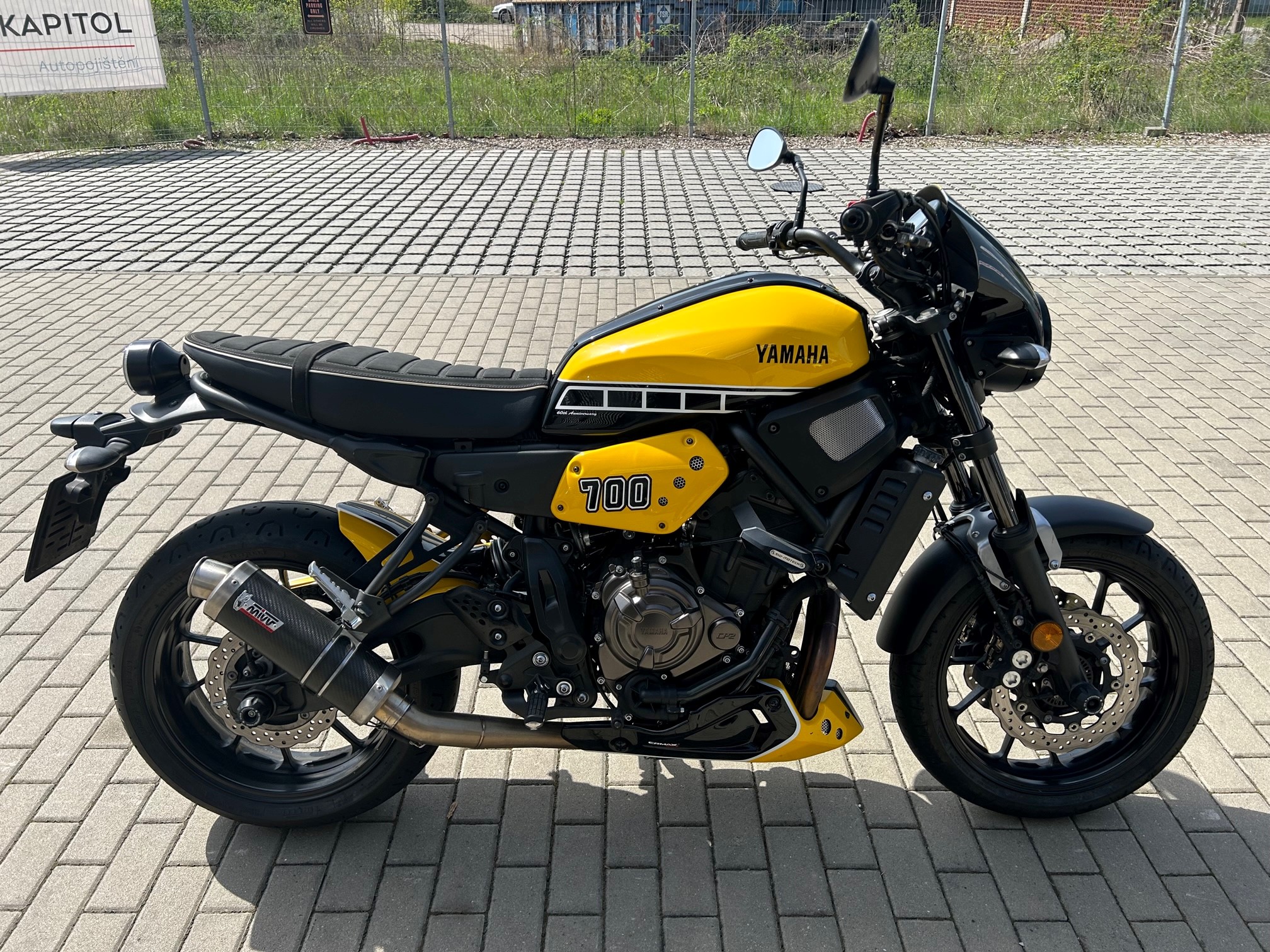 XSR 700 60th Anniversary - Ermax, CZ, MIVV, 2018, 25tkm - Motocentrum HK
